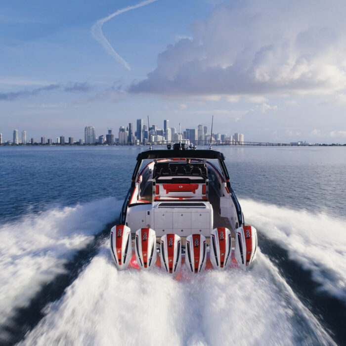 Models - 59 Tirranna - Cigarette Racing NE